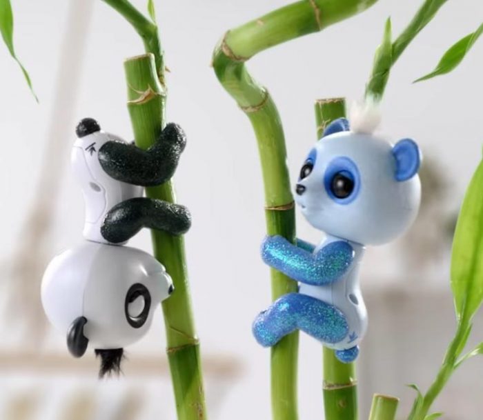 Fingerlings by WowWee – Pandas Friendship At Your Fingertips – Kids Time